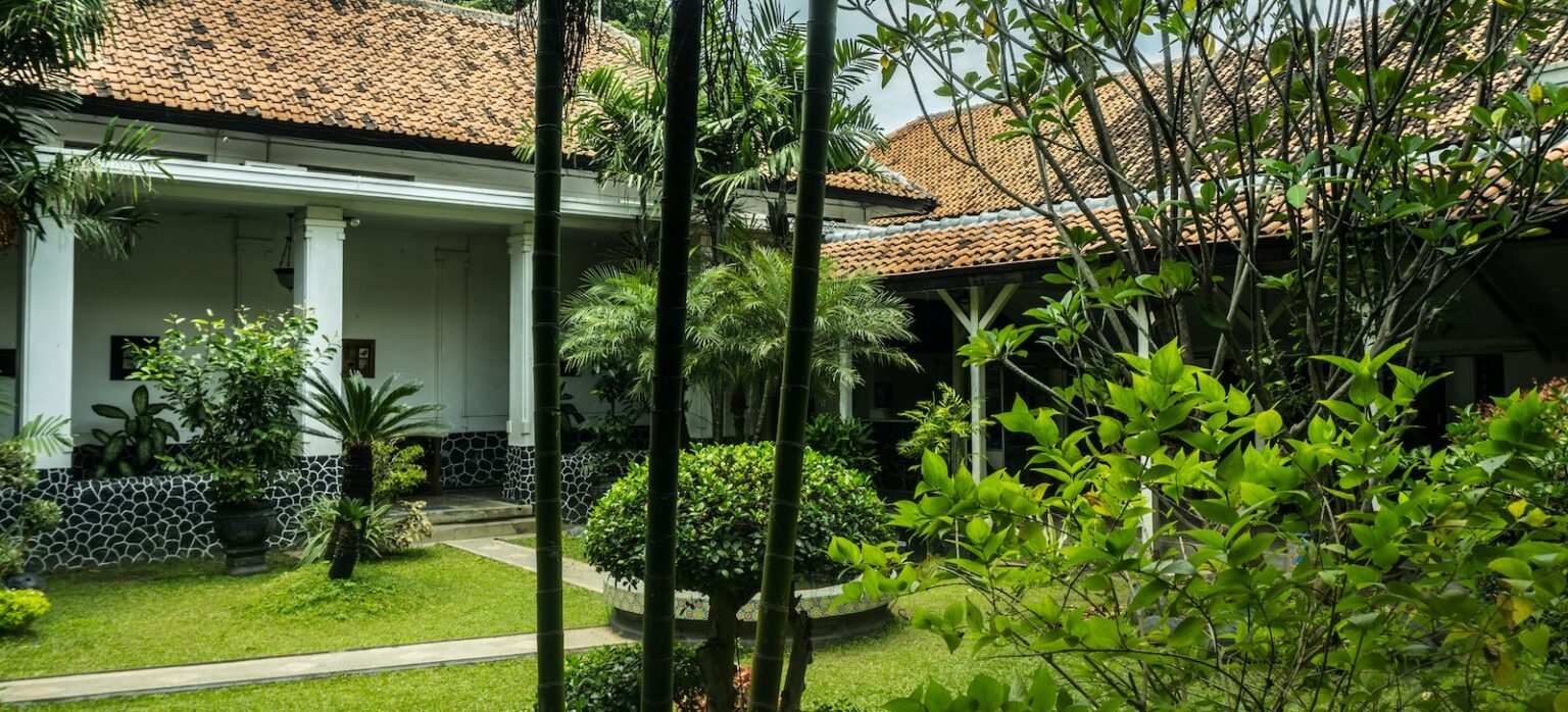 Top Tips to Modernize an Old House | Milan Design + Build